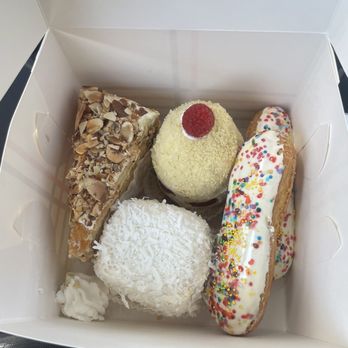 MANAN BAKERY - Updated November 2024 - 1404 Photos & 639 Reviews - 6680 ...