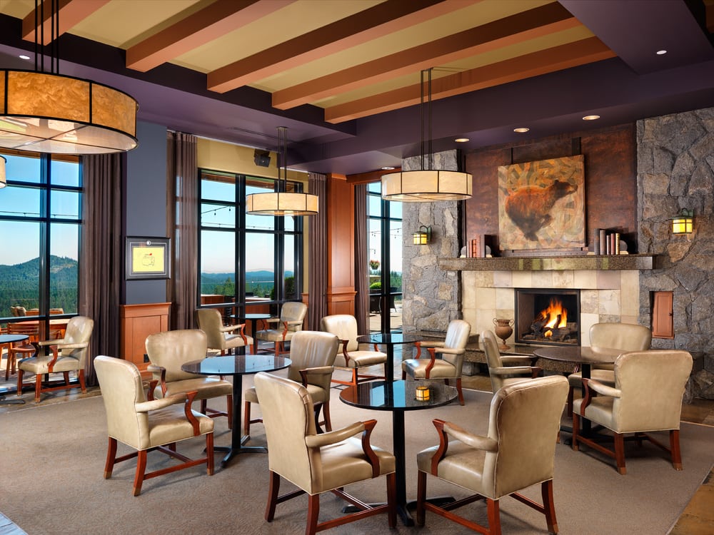 MASTERS LOUNGE - Updated February 2025 - 14 Photos - 1999 Country Club ...