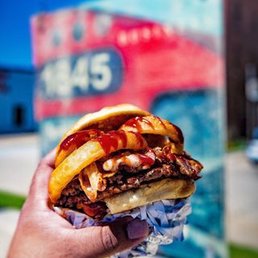 BIG HEAD BURGER - Updated January 2026 - 37 Photos & 45 Reviews - 324 W ...