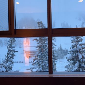 THE CLIFF SPA - Updated January 2025 - 33 Photos & 47 Reviews - 9320 S ...