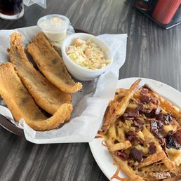 MAYFLY TAVERN - Updated September 2025 - 27 Photos & 31 Reviews - 4532 ...