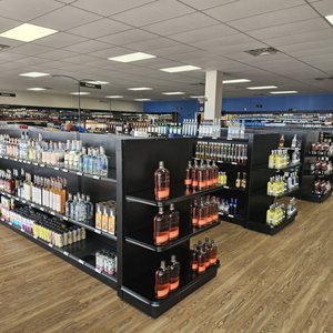 VIRGINIA ABC STORE - Updated December 2025 - 13 Photos - 3333 Virginia ...