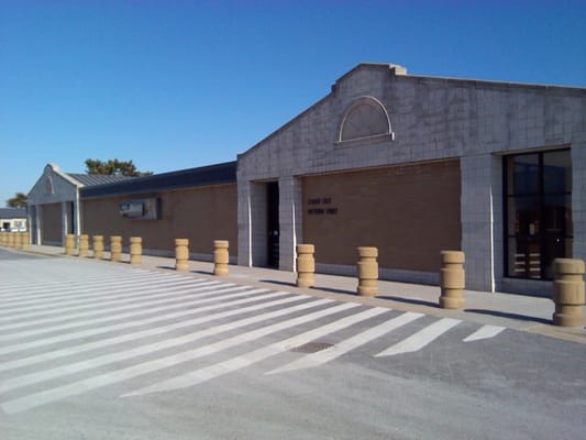 DOVER AFB COMMISSARY - Updated November 2025 - 268 Galaxy St, Dover ...