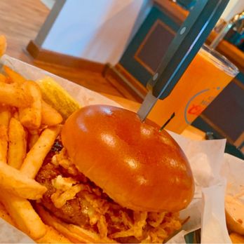 604 ALE HOUSE - TEMP. CLOSED - Updated January 2026 - 120 Photos & 63 ...