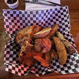 REEL M INN - Updated December 2025 - 273 Photos & 462 Reviews - 2430 SE ...