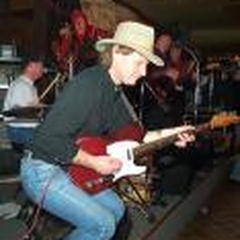 THE LITTLE RED HEN - Updated August 2025 - 124 Photos & 222 Reviews ...