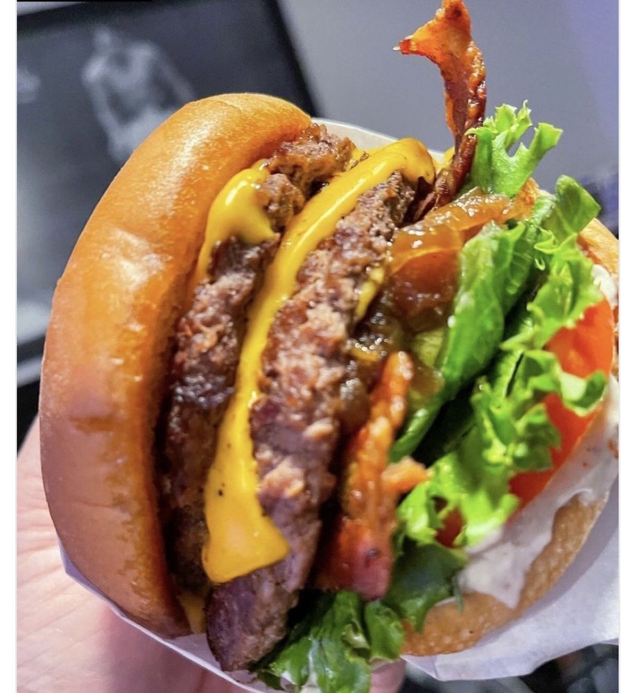 THE STAND ARCADIA BURGER SHOPPE - 712 Photos & 1204 Reviews - 3538 E ...