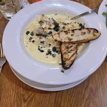 THE GATE HOUSE - Updated December 2024 - 758 Photos & 714 Reviews - 274 ...