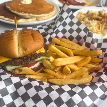 CARVER CAFE - Updated July 2024 - 141 Photos & 151 Reviews - 16471 SE ...