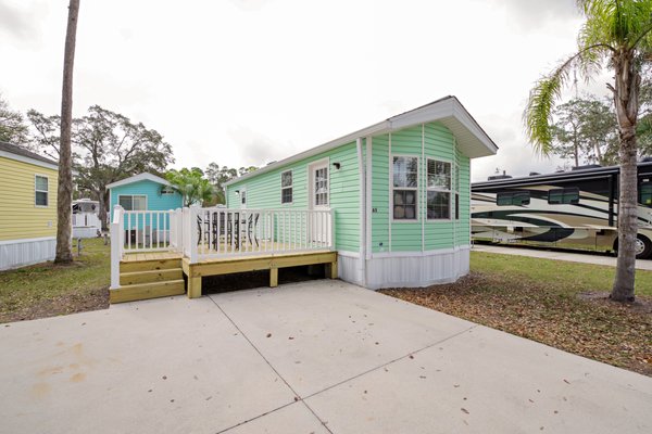 ENCORE TROPICAL PALMS - Updated December 2024 - 130 Photos & 68 Reviews ...