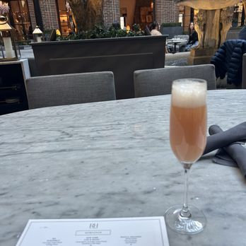 RH CHICAGO | THE GALLERY AT THE THREE ARTS CLUB - Updated January 2026 ...