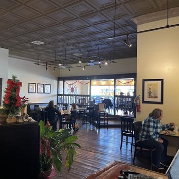 MAYBERRY’S - Updated October 2025 - 76 Photos & 88 Reviews - 125 N ...