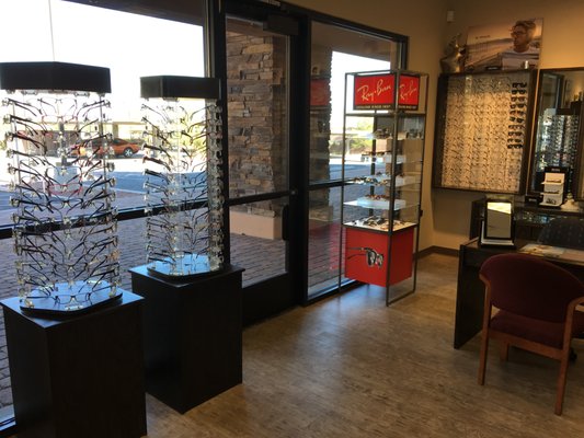 IN FOCUS EYE CARE CENTER - Updated October 2025 - 21 Reviews - 8660 W ...