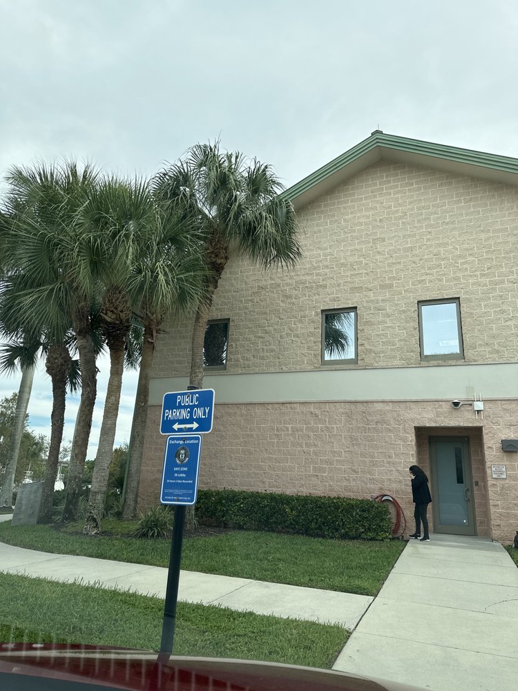 NAPLES POLICE DEPARTMENT - Updated June 2024 - 355 Riverside Cir ...