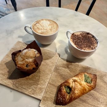 AMERICANO LOUNGE - Updated June 2025 - 197 Photos & 145 Reviews - 434 ...