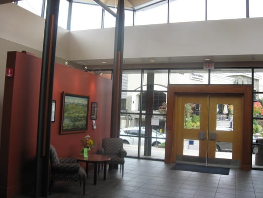 WEST LINN PUBLIC LIBRARY - Updated December 2025 - 47 Photos & 10 ...
