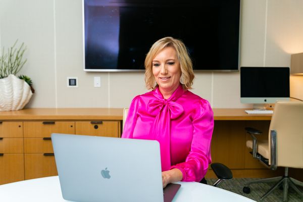 KRISTI WRIGHT - Updated July 2025 - 13 Photos - 220 Newport Center Dr ...