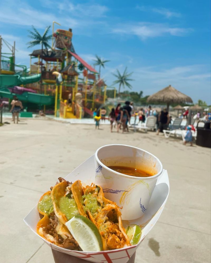 CLEMENTON PARK & SPLASH WORLD - Updated August 2025 - 41 Photos & 82 ...