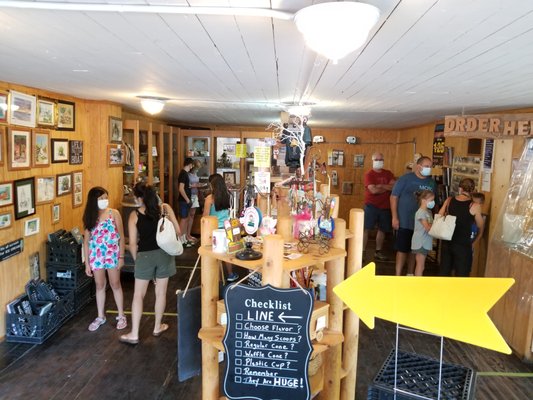 GRINDSTONE GENERAL STORE - 41 Photos & 49 Reviews - Ice Cream & Frozen ...