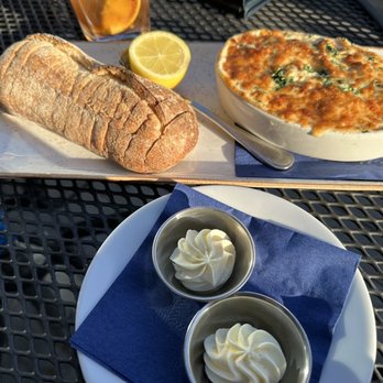 SEVERN INN - Updated July 2025 - 250 Photos & 368 Reviews - 1993 ...