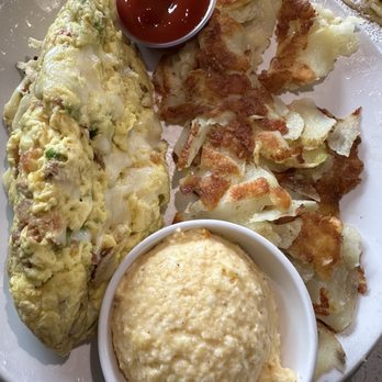 BUTTERS PANCAKES & CAFÉ - NORTHSIGHT BLVD - Updated May 2024 - 845 ...