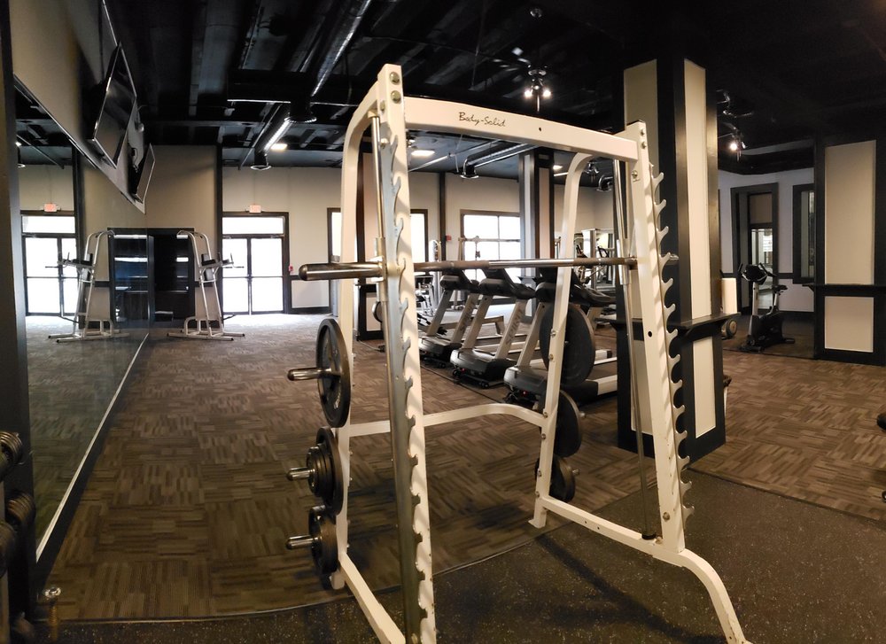 COMMODORE PERRY - Updated June 2024 - 35 Photos - 505 Jefferson Ave ...