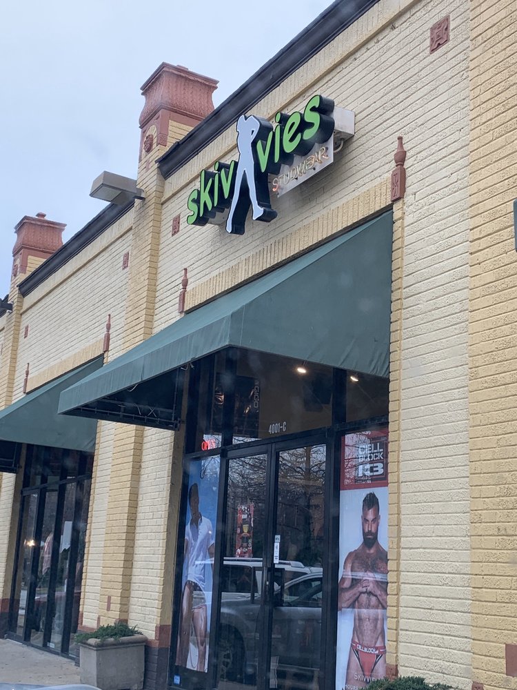 SKIVVIES - 16 Photos & 33 Reviews - 4001 Cedar Springs Rd, Dallas ...