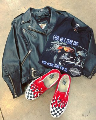 UPTOWN CHEAPSKATE- WEST BOISE - Updated April 2025 - 20 Photos & 70 ...