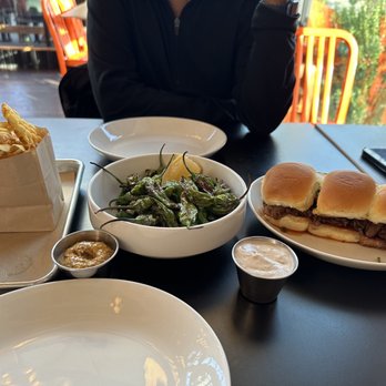 STOUP BREWING KENMORE - Updated August 2024 - 137 Photos & 131 Reviews ...