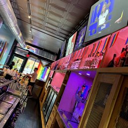 AWOL - Updated July 2025 - 32 Photos & 44 Reviews - 49 Parsons Ave ...