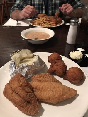 CATFISH HOUSE - 93 Photos & 141 Reviews - 1461 Zinc Plant Rd ...