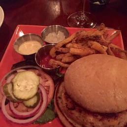 RED FISH HILTON HEAD - Updated October 2025 - 320 Photos & 517 Reviews ...