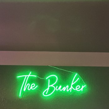 THE BUNKER BAR AND GRILLE - Updated April 2025 - 38 Photos & 30 Reviews ...