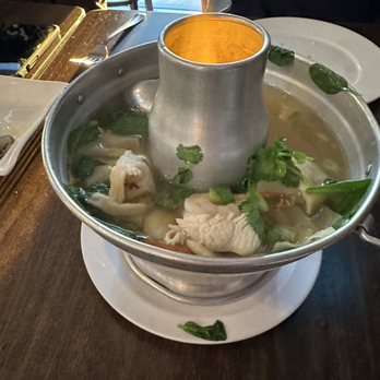 SUNSET THAI RESTAURANT - Updated December 2024 - 240 Photos & 294 ...