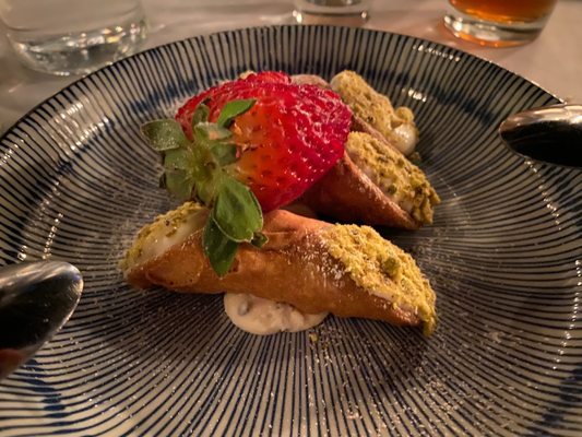 THE MISSION SQUARE RESTAURANT & LOUNGE - 492 Photos & 451 Reviews ...