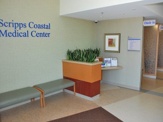 SCRIPPS COASTAL MEDICAL CENTER EASTLAKE - Updated December 2025 - 25 ...