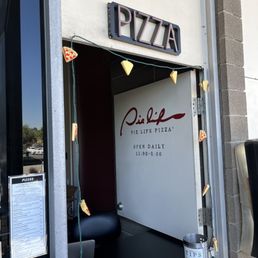 PIE LIFE PIZZA - Updated October 2025 - 446 Photos & 511 Reviews - 691 ...
