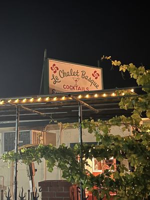 LE CHALET BASQUE - Updated September 2025 - 159 Photos & 289 Reviews ...