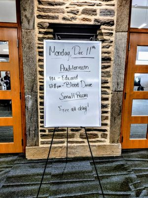 LUDINGTON LIBRARY - Updated July 2025 - 145 Photos & 29 Reviews - 5 S ...