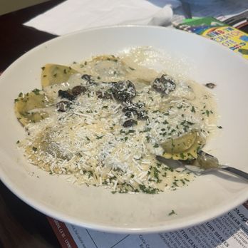 THE OLD SPAGHETTI FACTORY - Updated November 2024 - 2893 Photos & 781 ...