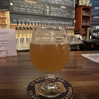 RIDGECREST PUBLIC HOUSE - Updated January 2026 - 66 Photos & 83 Reviews ...