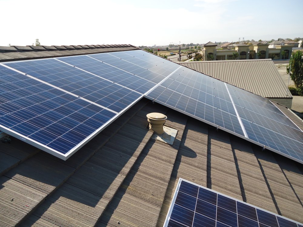 AMERICAN ARRAY SOLAR AND ROOFING - 37 Photos & 62 Reviews - 2021 Las ...