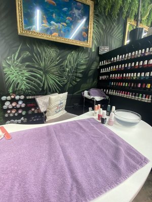 DG PRETTY NAILS - Updated October 2025 - 12 Photos - 1018 Truman Ave ...