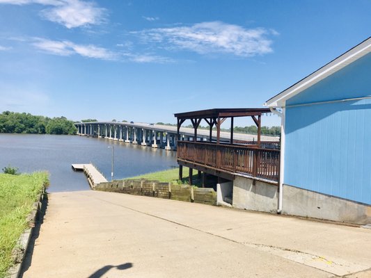 RANDOLPH’S ON THE RIVER - 103 Photos & 131 Reviews - 136 Main St, Port ...