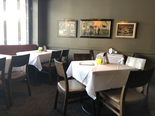 BIS ON MAIN - 10213 Main St, Bellevue, Washington - 358 Photos & 499 ...