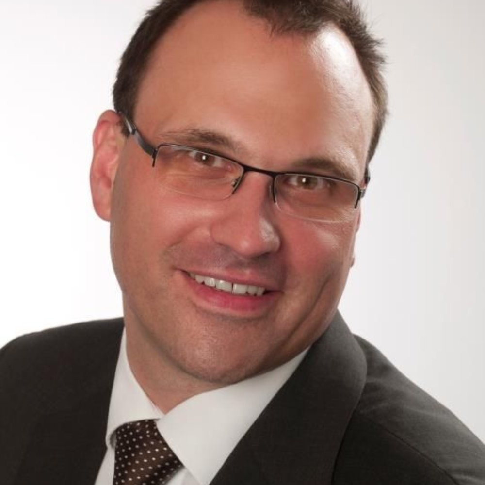 Michael Benesch's Instagram, Twitter & Facebook on IDCrawl