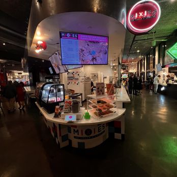 RIVERSIDE FOOD LAB - Updated December 2025 - 1416 Photos & 858 Reviews ...