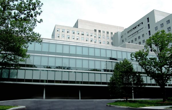 JACOBI MEDICAL CENTER - Updated October 2025 - 32 Photos & 89 Reviews ...