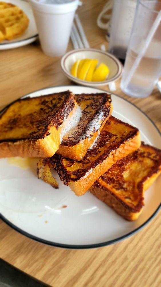 TIPSY CHEF CAFÉ - Updated May 2025 - 125 Photos & 123 Reviews - 979 S ...