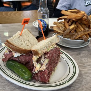 RADIN’S DELICATESSEN - Updated October 2025 - 179 Photos & 121 Reviews ...